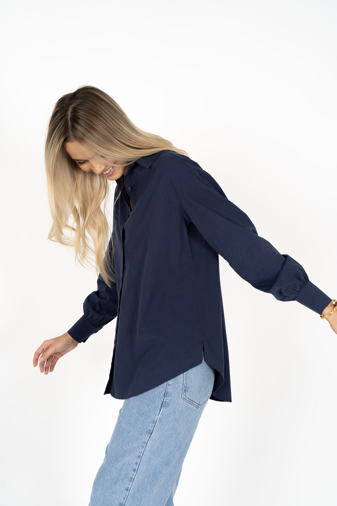 THE STEPHANIE SHIRT AW25 – Humidity Lifestyle