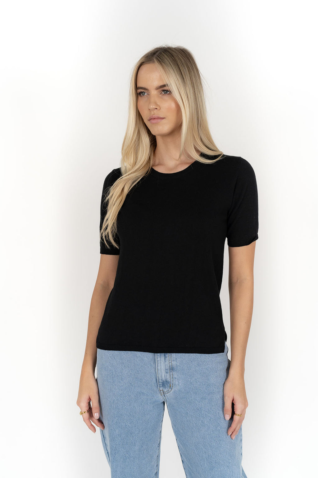 KIKI TEE AW25 – Humidity Lifestyle